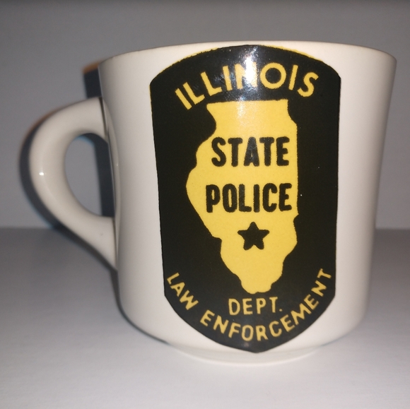 Conrad Crafters | Kitchen | State Police Coffee Cup Mug Illinois Gold ...